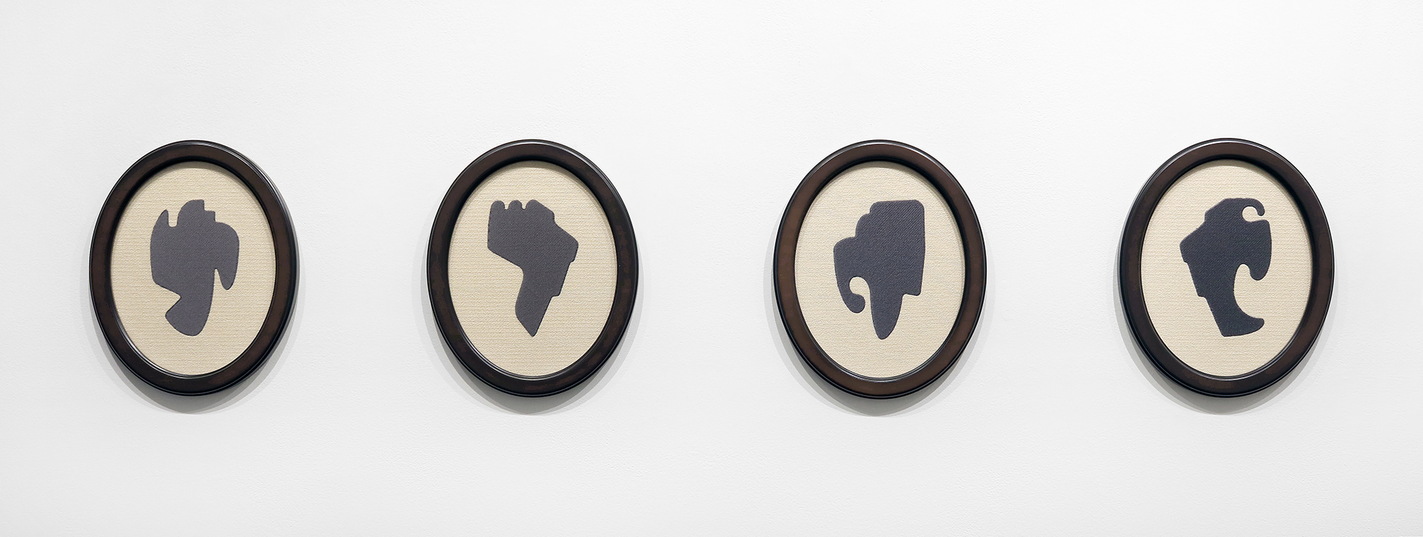 Allan McCollum: The Shapes Project | Krakow Witkin Gallery